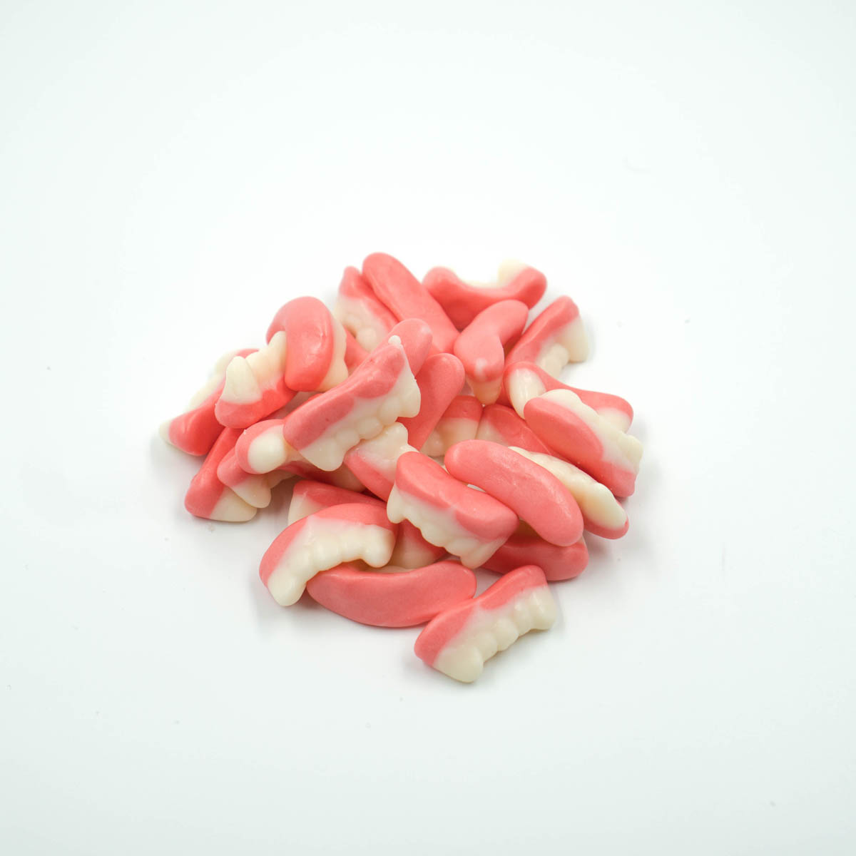 » Huer Dracula’s Teeth Candy